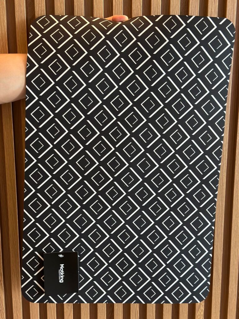 BLACK WHITE CUBE DIATOM - Matking Singapore Floormat